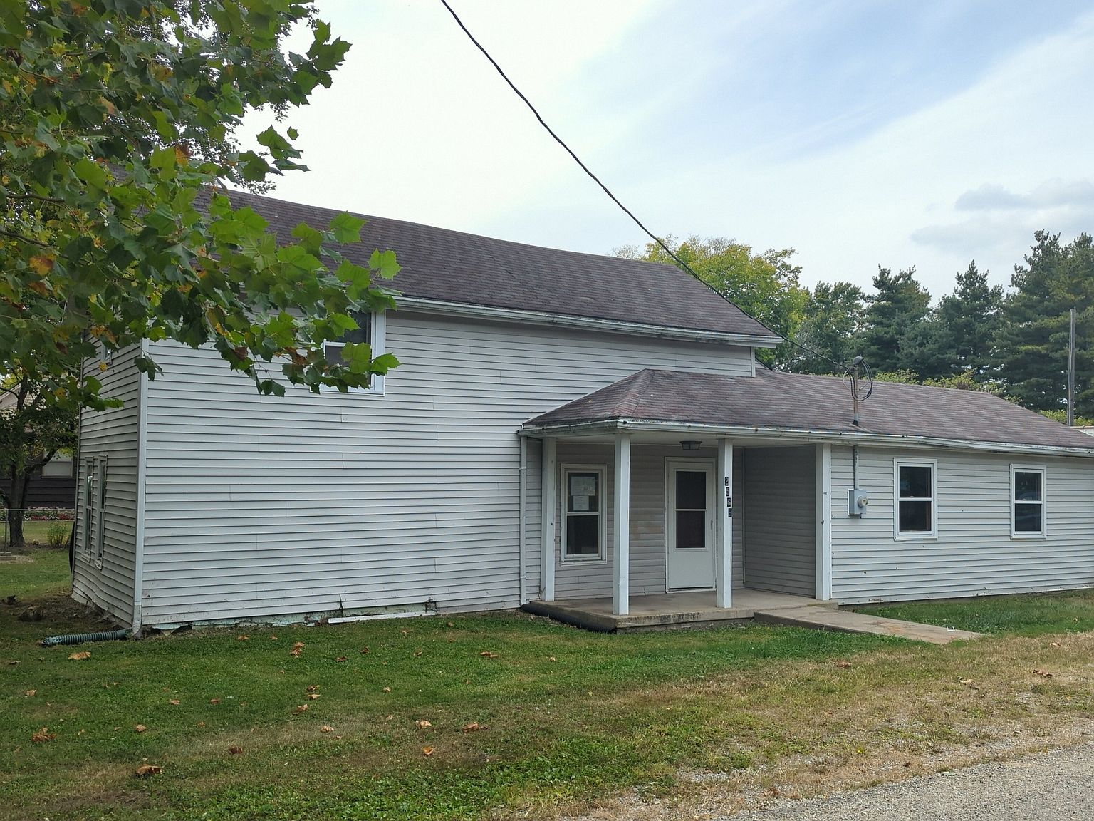 2569 S Washington St, Manilla, IN 46150 | Zillow