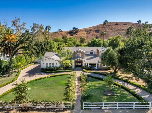 Hidden Hills CA Luxury Homes For Sale - 20 Homes | Zillow