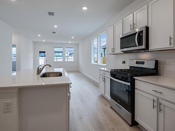 131 Corral Cv, Kyle, TX 78640 | MLS #8076216 | Zillow