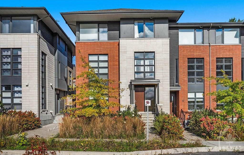 49 Oblats Ave, Ottawa, ON K1S 5W1 | Zillow