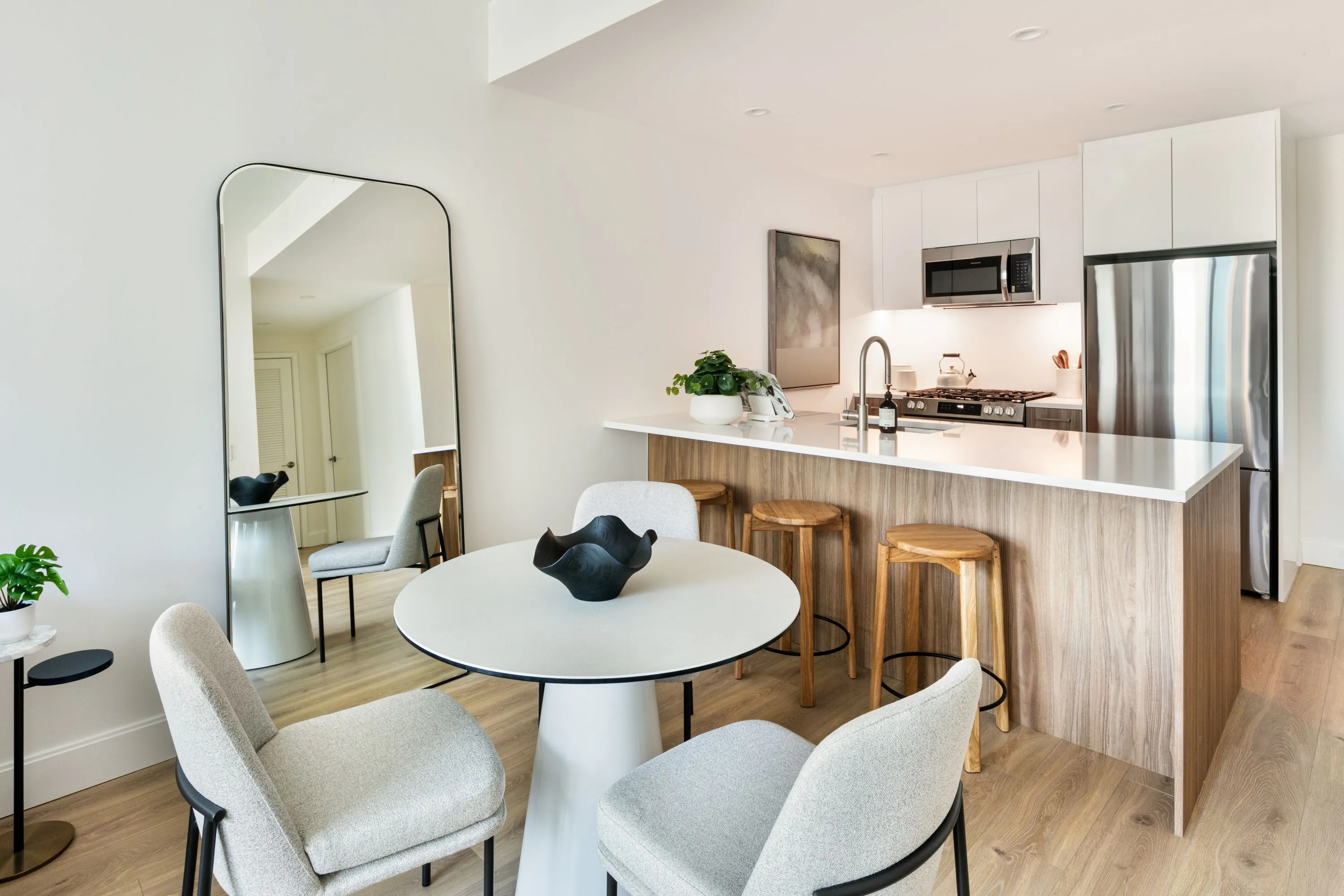 Lumen LIC at 23-15 44th Road in Hunters Point : Sales, Rentals ...