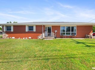 609 W 3rd St, Delavan, IL 61734 | MLS #12132887 | Zillow