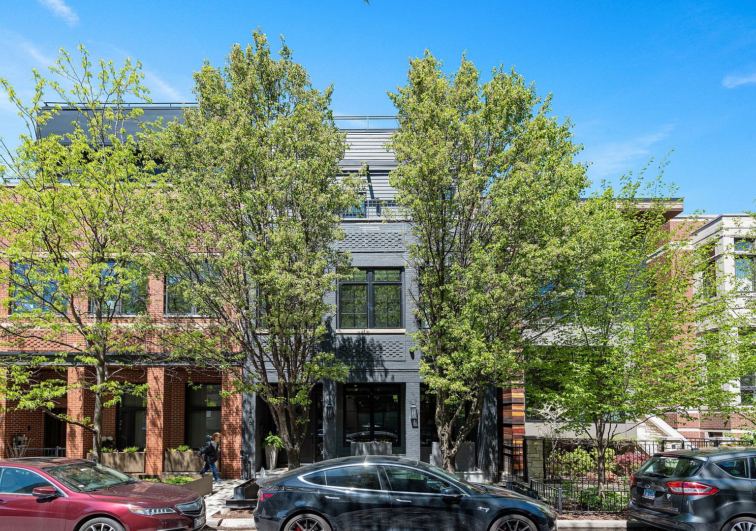 1246 W George St, Chicago, IL 60657 | MLS #12161894 | Zillow