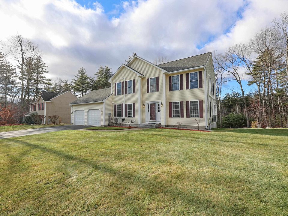 57 Stirling Avenue, Hooksett, NH 03106 | Zillow