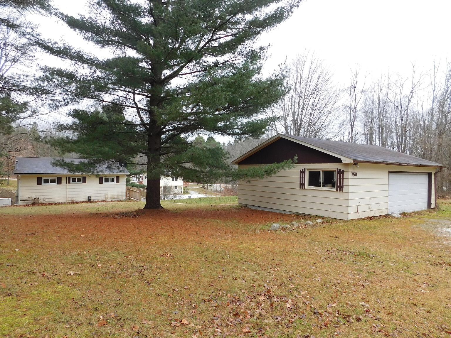 7571 Patsy Pl, Lake, MI 48632 | Zillow