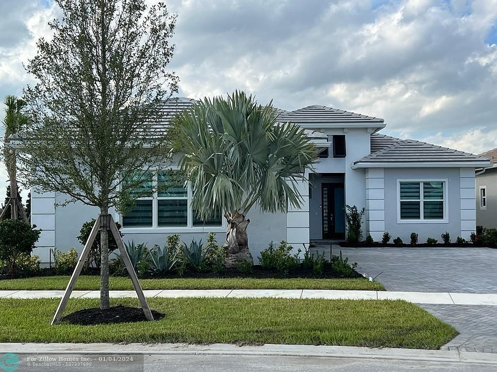 8692 SW Felicita Way, Port Saint Lucie, FL 34987 | MLS #F10416350 | Zillow