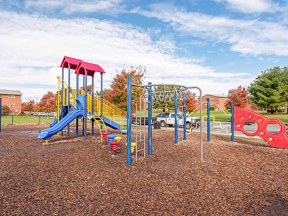 6808 Milbrook Park Dr #AML-2C, Baltimore, MD 21215 | Zillow