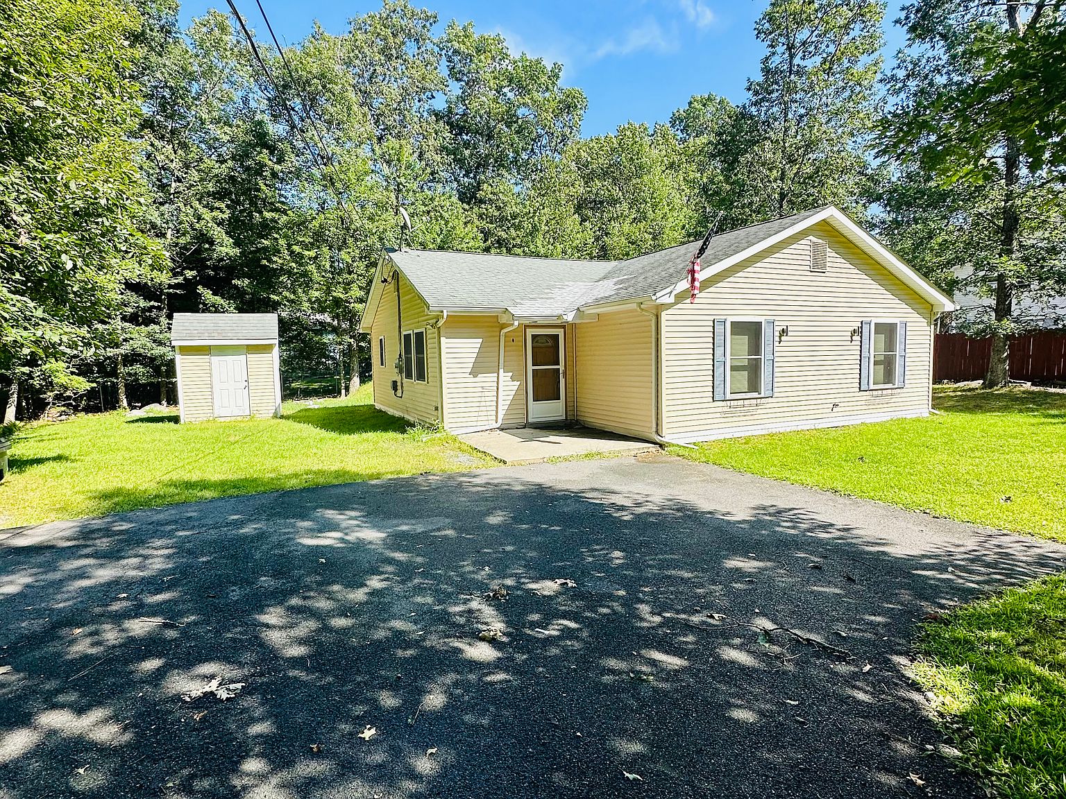 115 Buck Run Dr, Milford, PA 18337 | Zillow