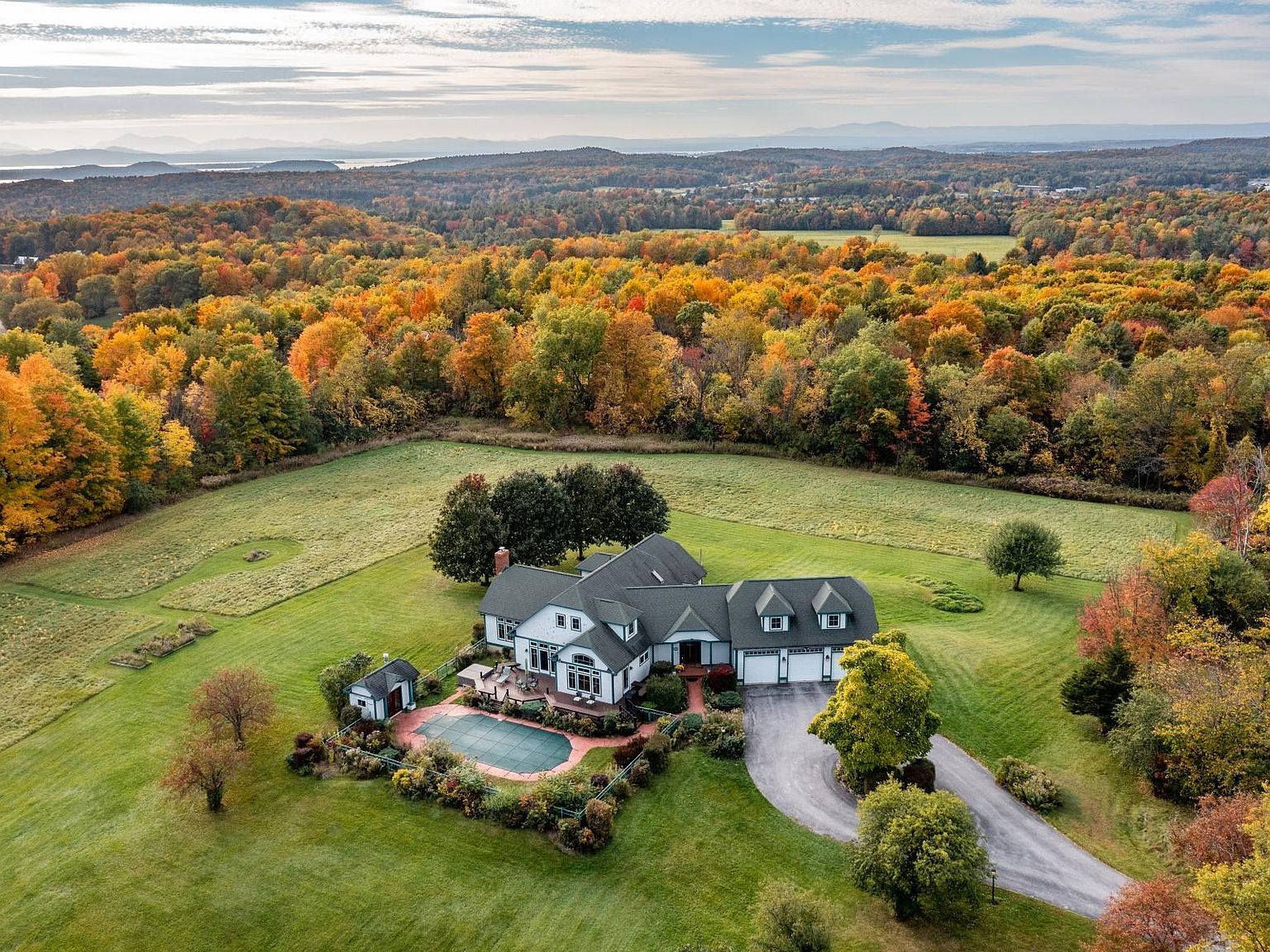 28 Tuckaway Pond Lane, Colchester, VT 05446 | Zillow