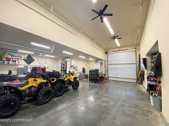 6472 N Farm Loop, Palmer, AK 99645 | MLS #23-143 | Zillow