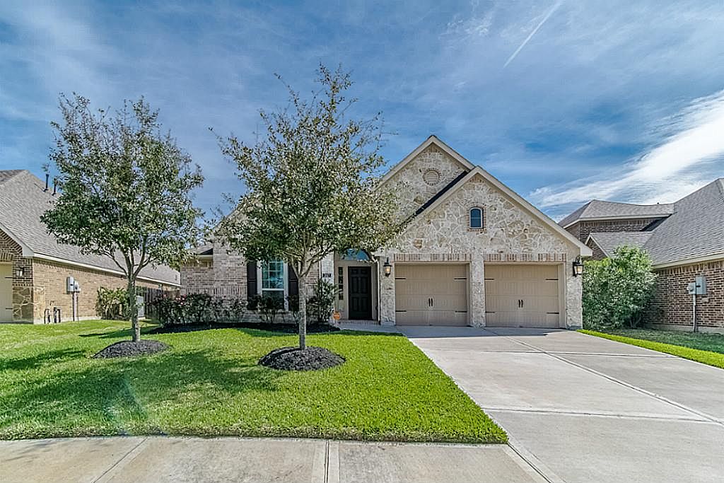 2817 Field Hollow Dr, Pearland, TX 77584 | Zillow