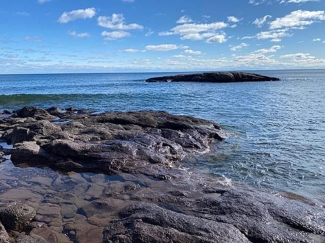 9308 W Highway 61, Schroeder, MN 55613 | Zillow