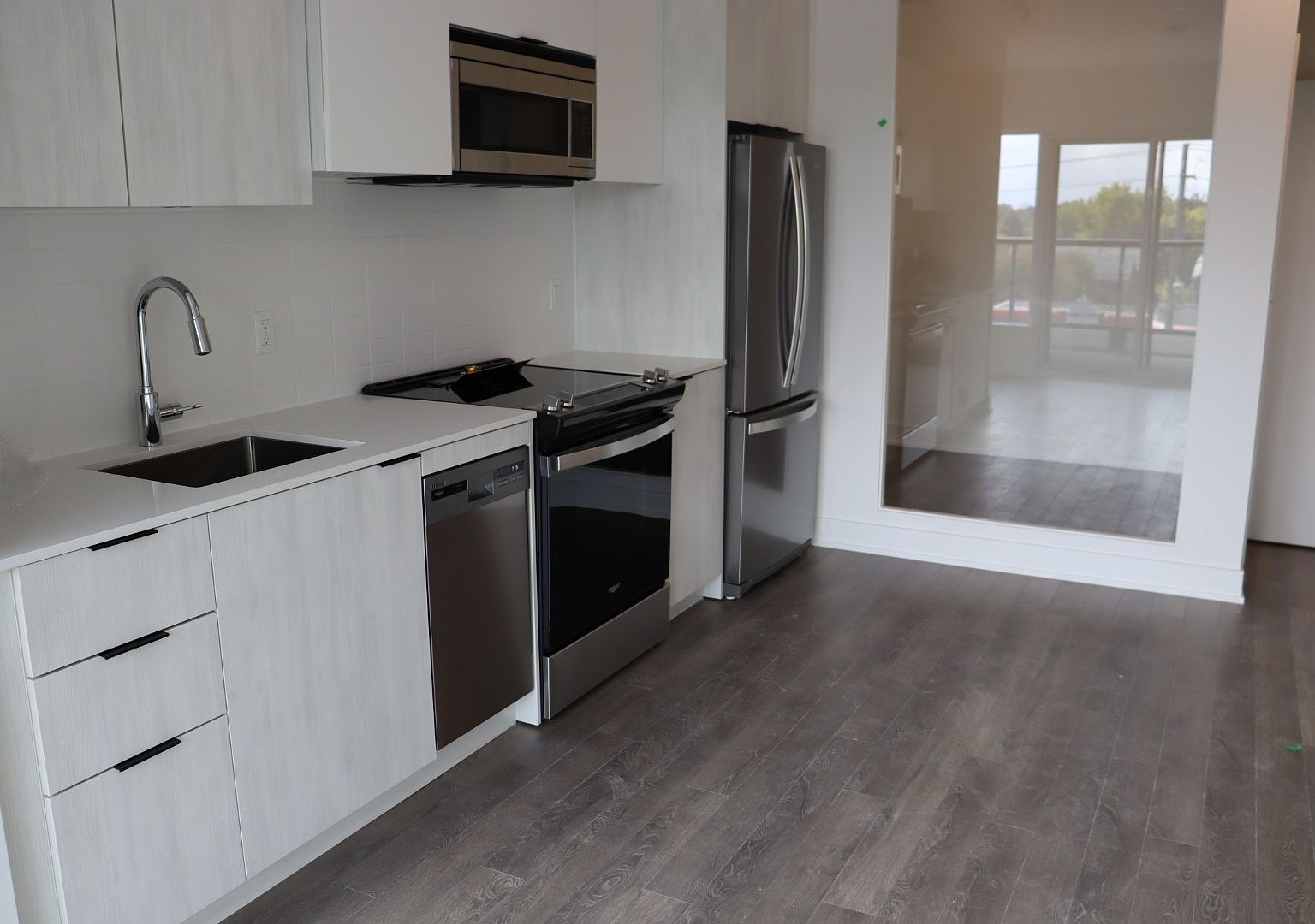 1350 Ellesmere Rd #817, Toronto, ON M1P 0G6 | Zillow