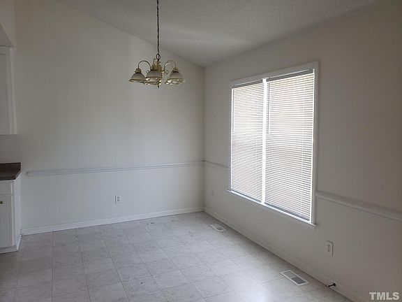 102 Impressive Ln, Clayton, NC 27520 | Zillow