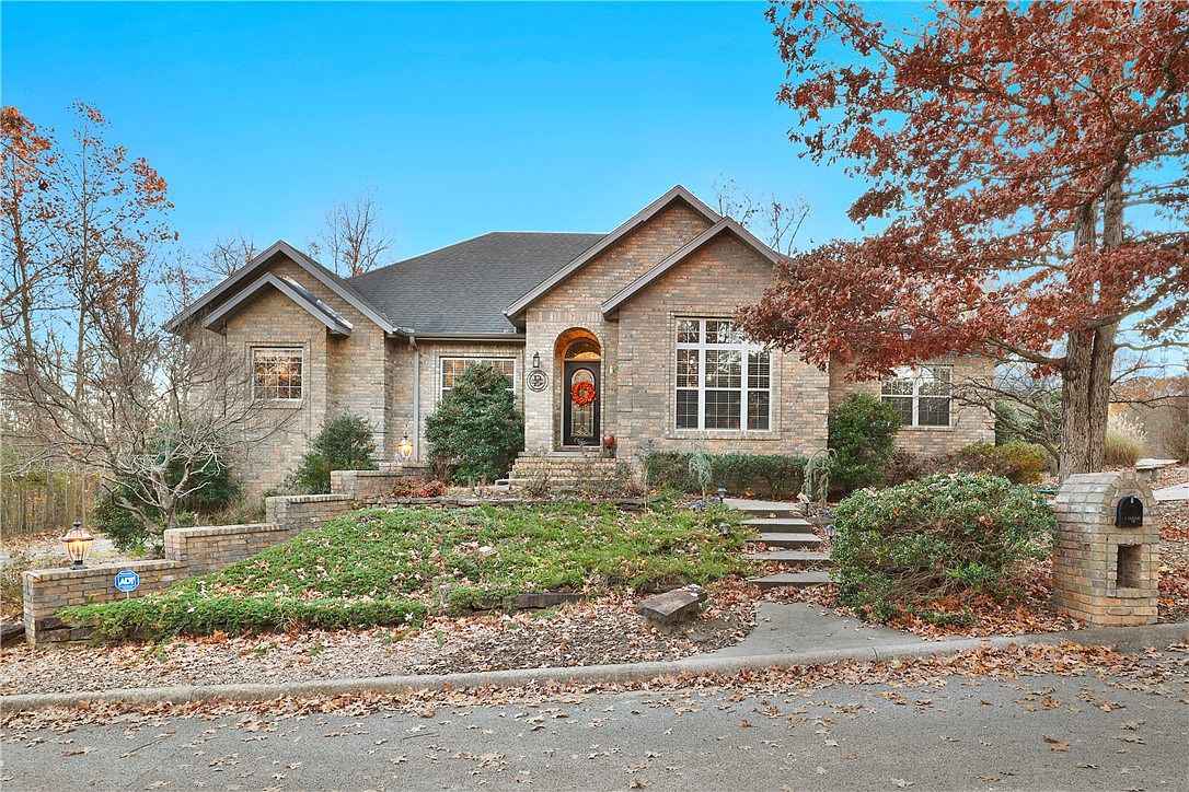 2 Staxton Cir, Bella Vista, AR 72714 | Zillow