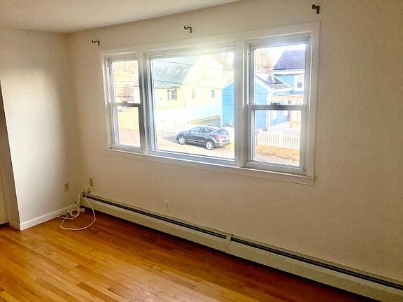 34 Stevens St, Hamden, CT 06517 | Zillow