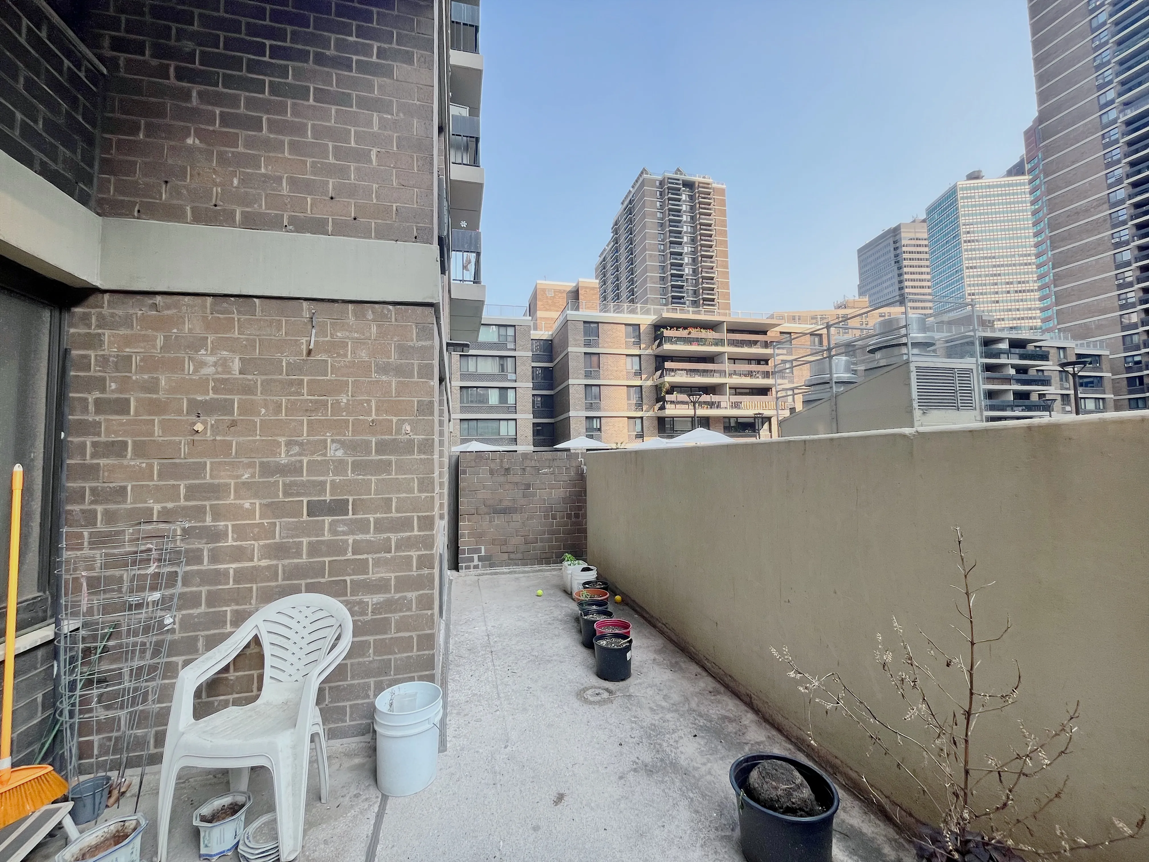 90 Gold Street #3M in Fulton/Seaport, Manhattan | StreetEasy