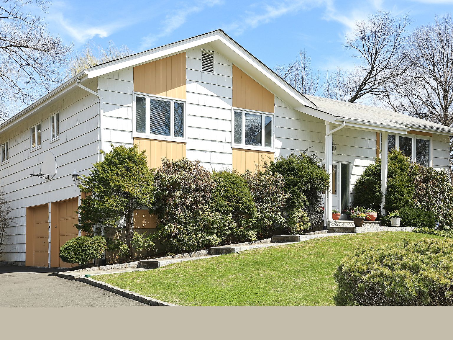 123 Gail Dr, New Rochelle, NY 10805 | Zillow