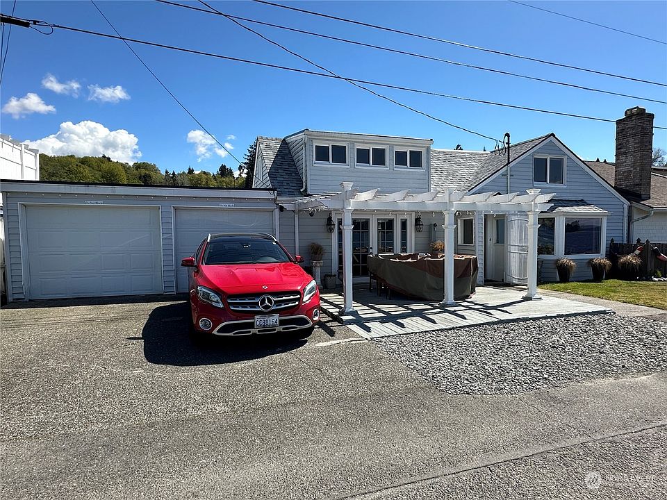 2423 Day Island Boulevard W, University Place, WA 98466 | MLS #2223145 ...