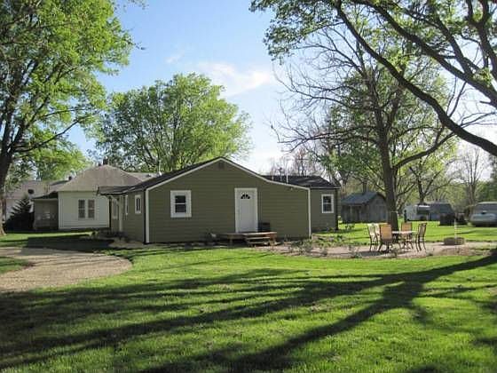 3095 Keats Ave, Manhattan, KS 66503 | Zillow