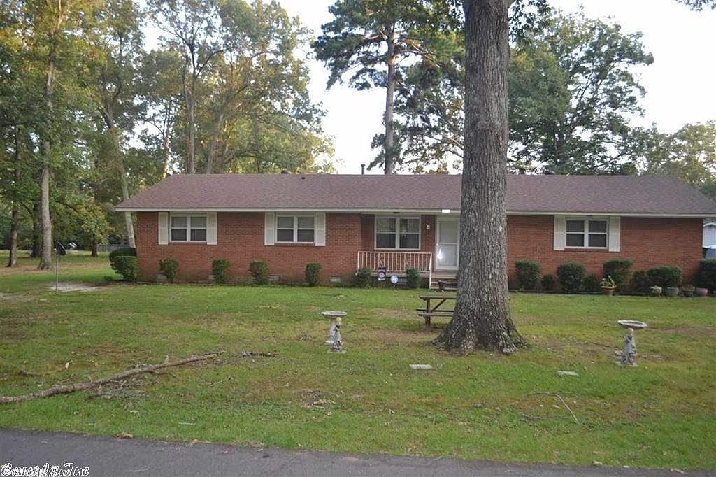4204 Skyline Dr, Pine Bluff, AR 71603 | Zillow