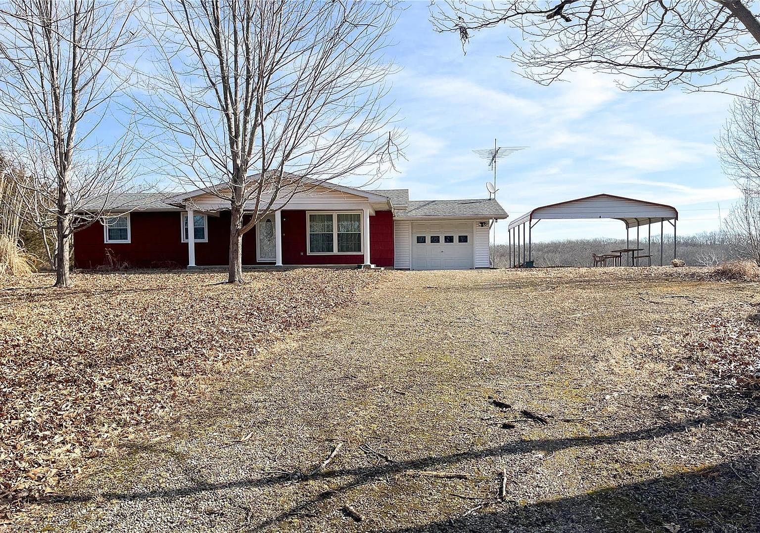 5525 Highway Zz, Gerald, MO 63037 | Zillow