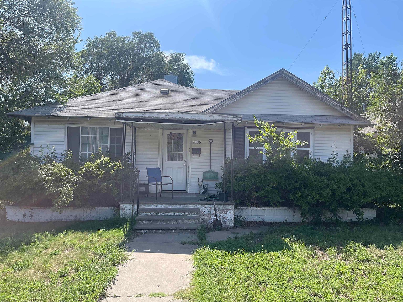 1006 Colony Ave, Kinsley, KS 67547 | Zillow