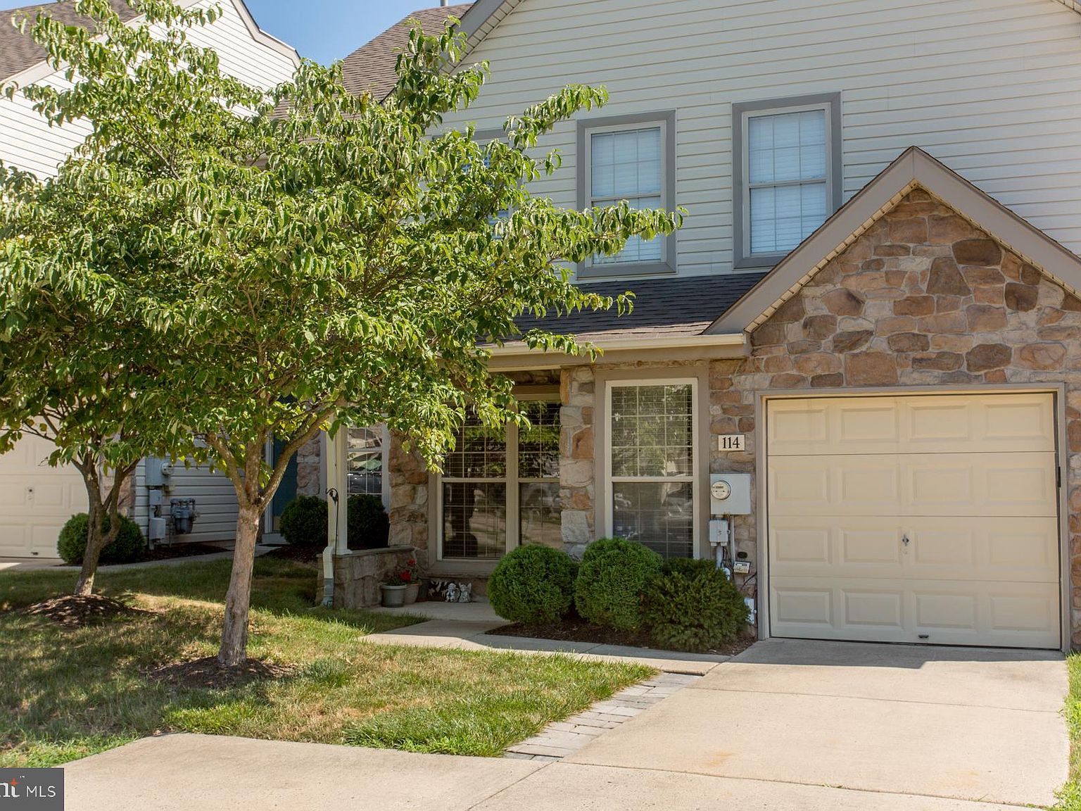 114 Larkspur Ct, Chalfont, PA 18914 | Zillow