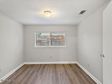 4371 CROSSBOW Road, Jacksonville, FL 32208 | Zillow