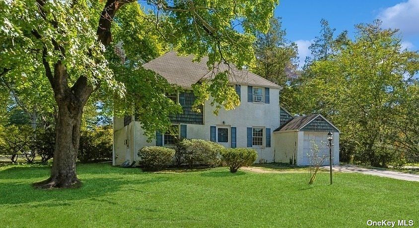 150 Milburn Lane, Roslyn Heights, NY 11577 | Zillow