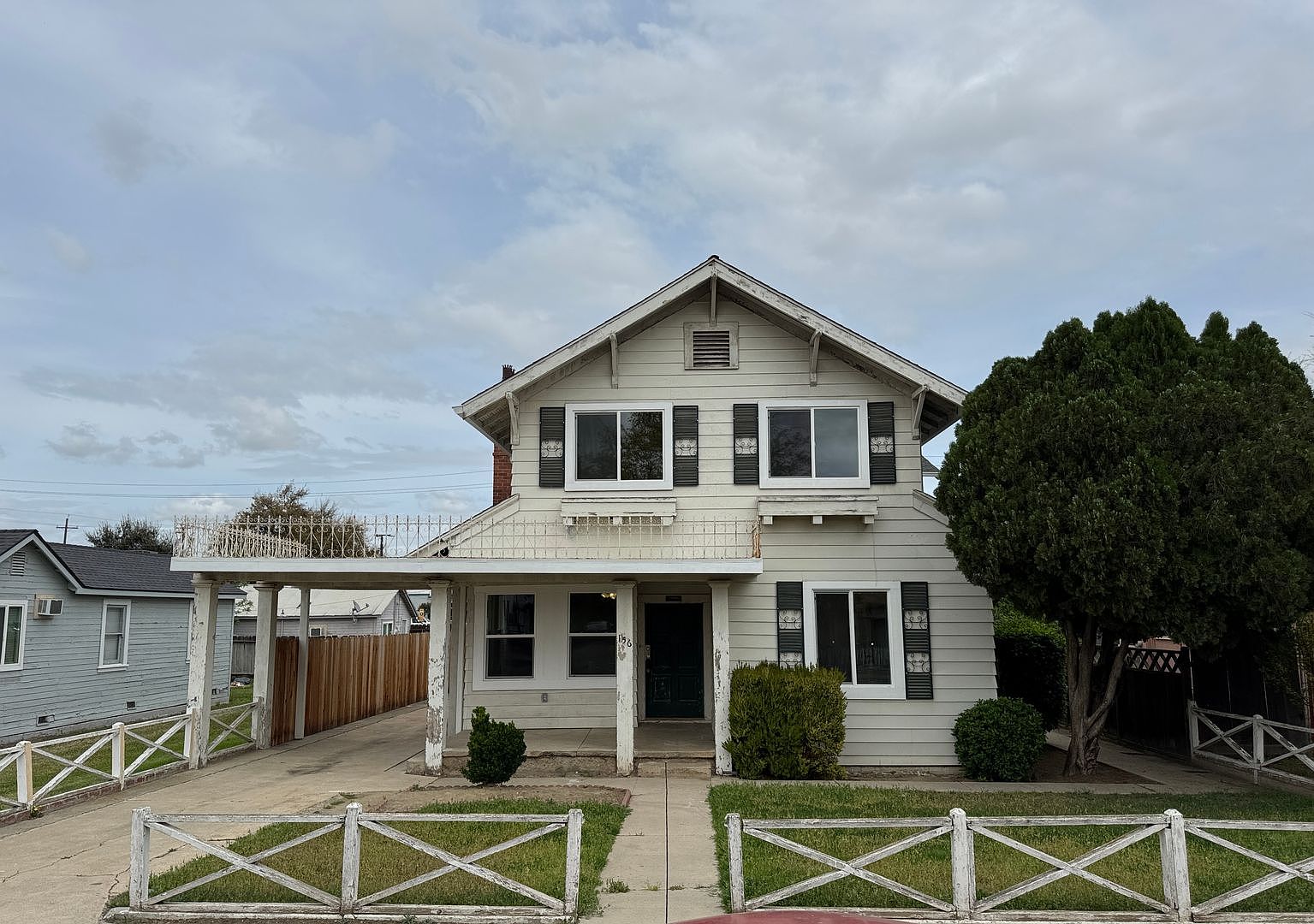 156 5th St, Gustine, CA 95322 | Zillow