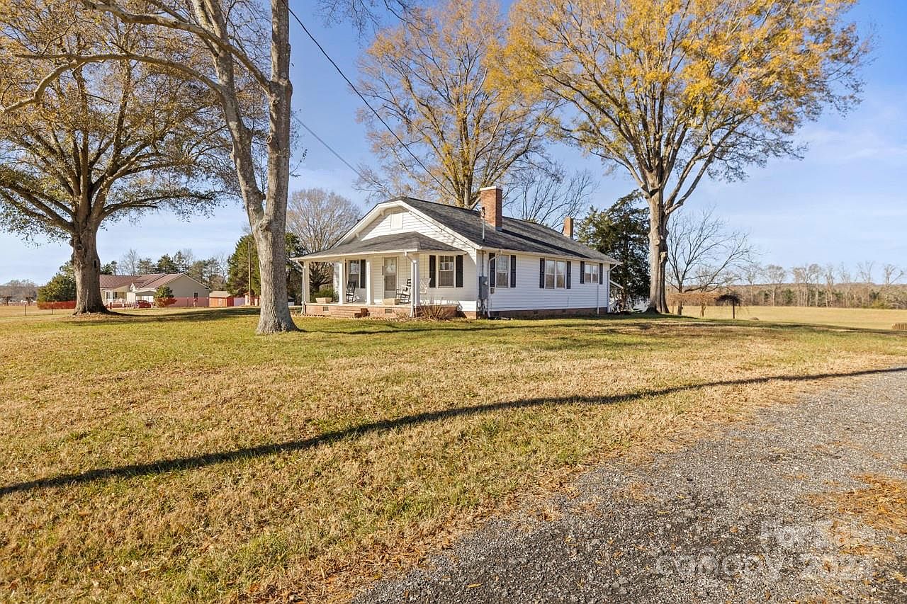 3603 Goodson Rd, Denver, NC 28650 | Zillow