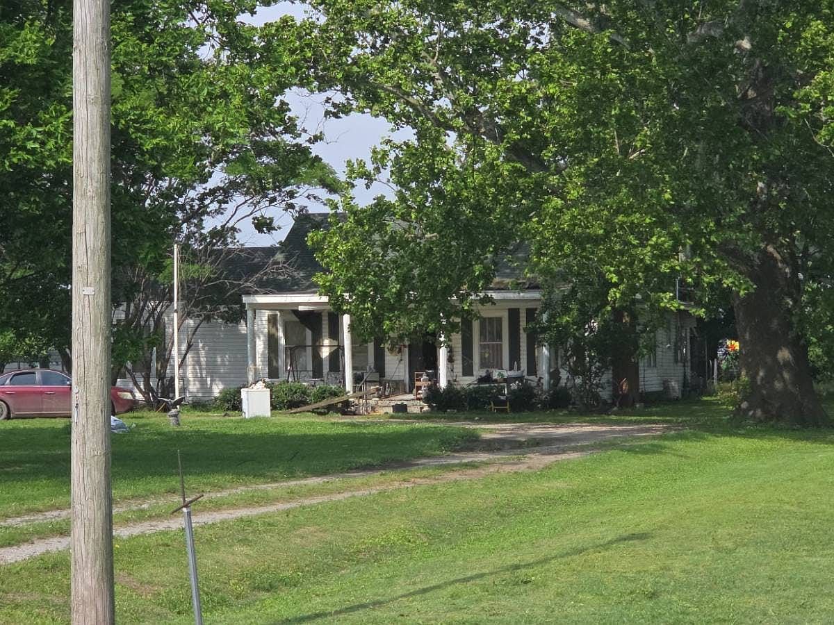 3727 S County Road 447, Osceola, AR 72370 | Zillow