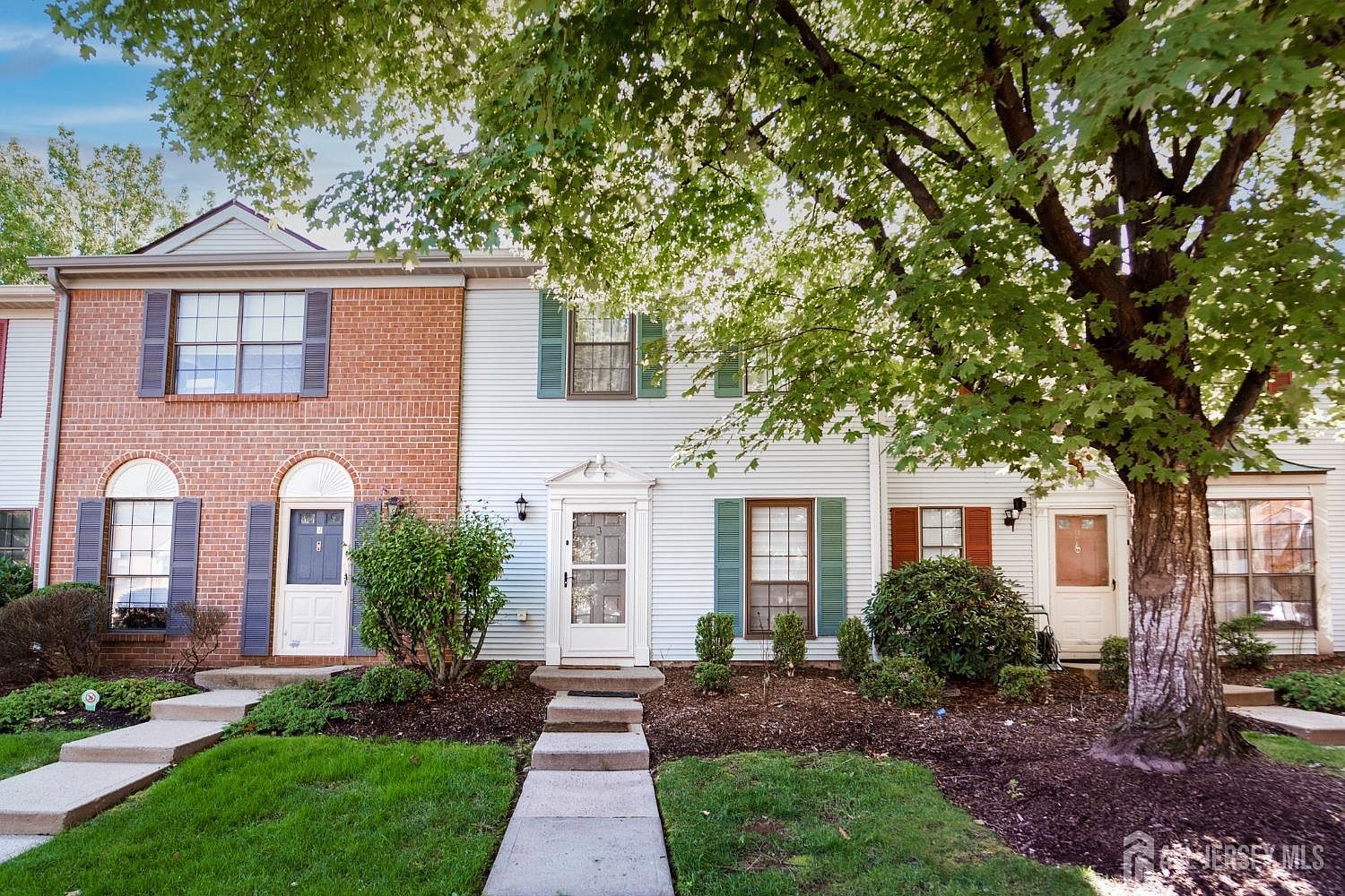 3 Lyon Ln, Franklin Park, NJ 08823 | Zillow