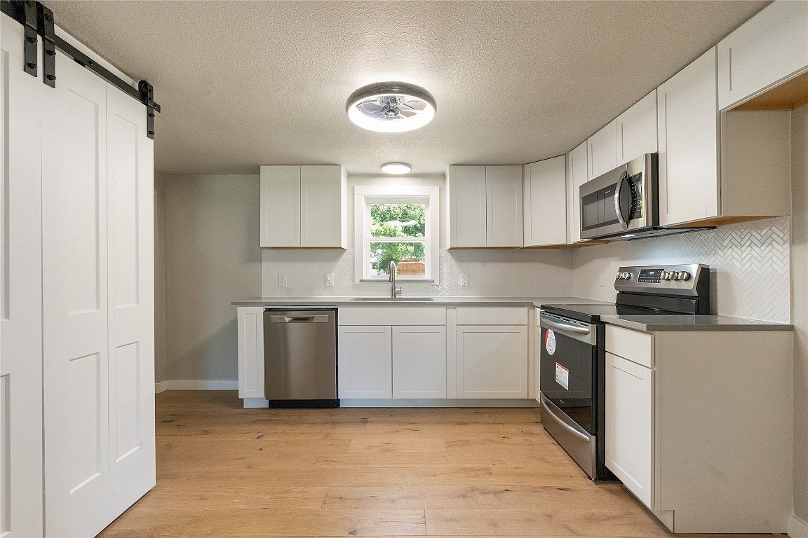 409 Trice St, Maypearl, TX 76064 | Zillow