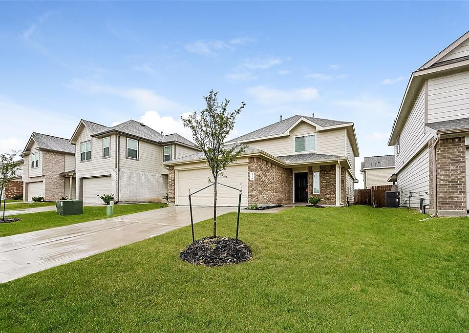23699 Goodfellow Dr, Spring, TX 77373 | Zillow