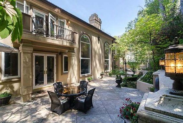 4700 Merlin Pl, Encino, CA 91436 | Zillow