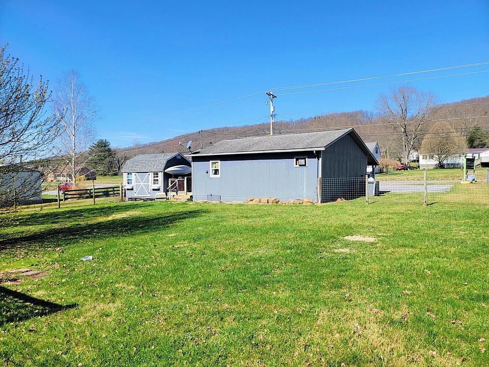 2464 Seneca Trl S, Peterstown, WV 24963 | Zillow