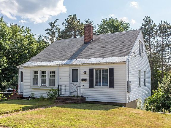 143 Leamy St, Gardner, MA 01440 | Zillow