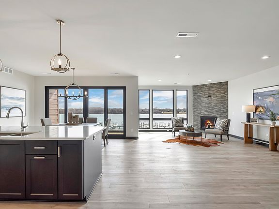 417 Aldon Cir #305, Green Bay, WI 54304 | MLS #50289137 | Zillow