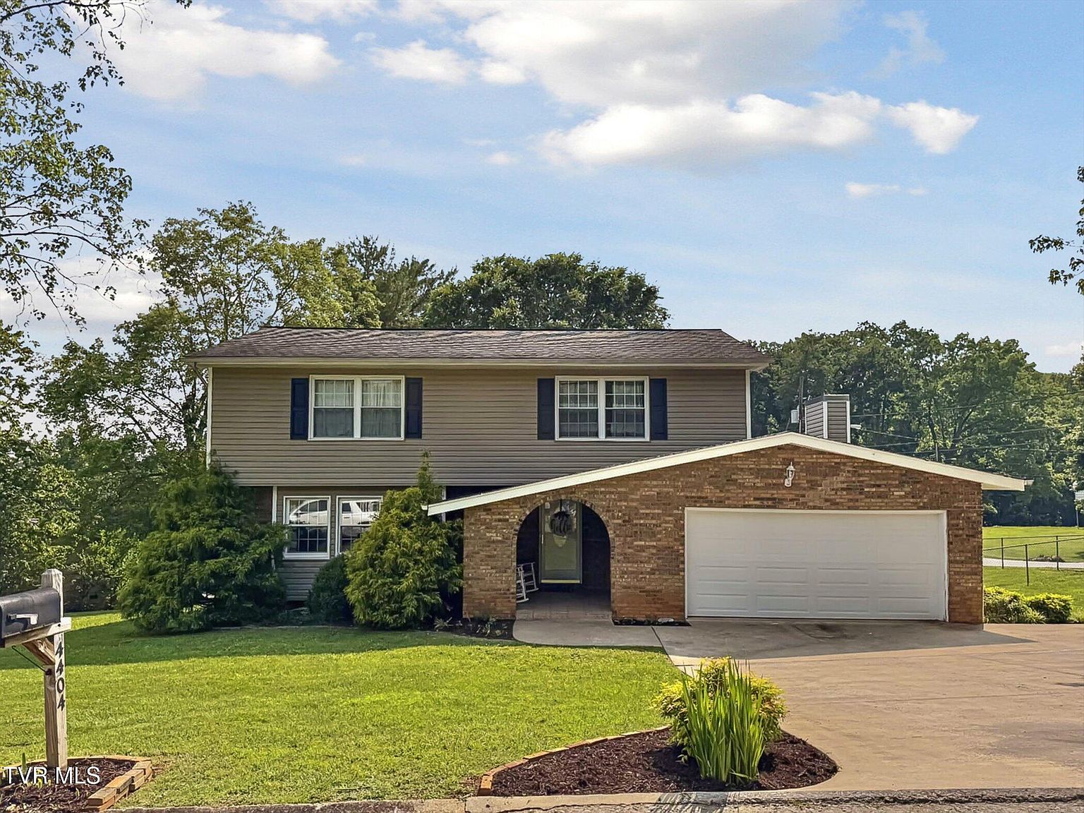 4404 Stillwood Ave, Kingsport, TN 37664 | Zillow