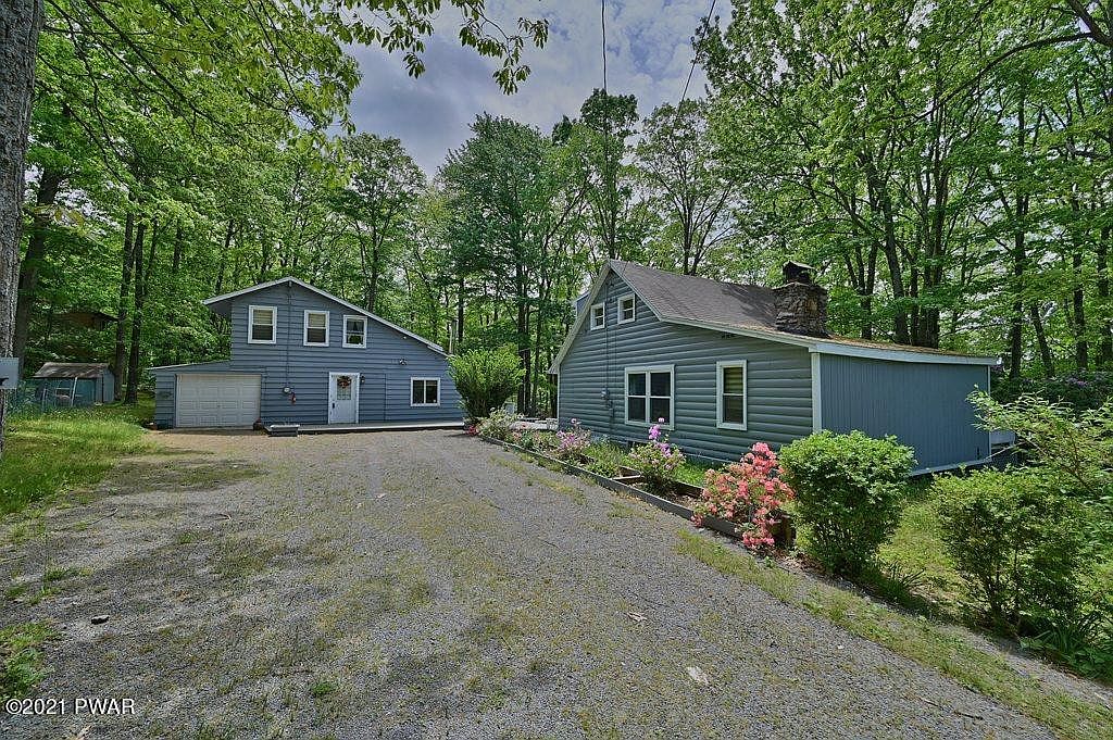 10 6th St, Hawley, PA 18428 | Zillow