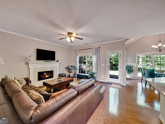 10545 Windsor Park Dr, Johns Creek, GA 30022 | MLS #10260454 | Zillow