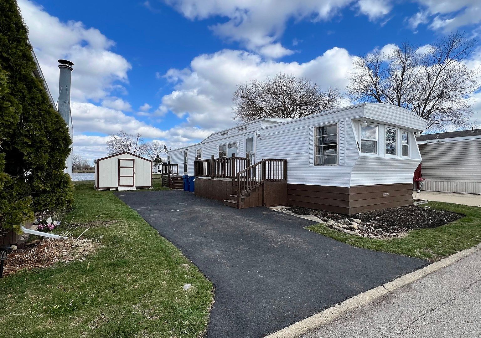 705 Mable Ln, Bartlett, IL 60103 | Zillow