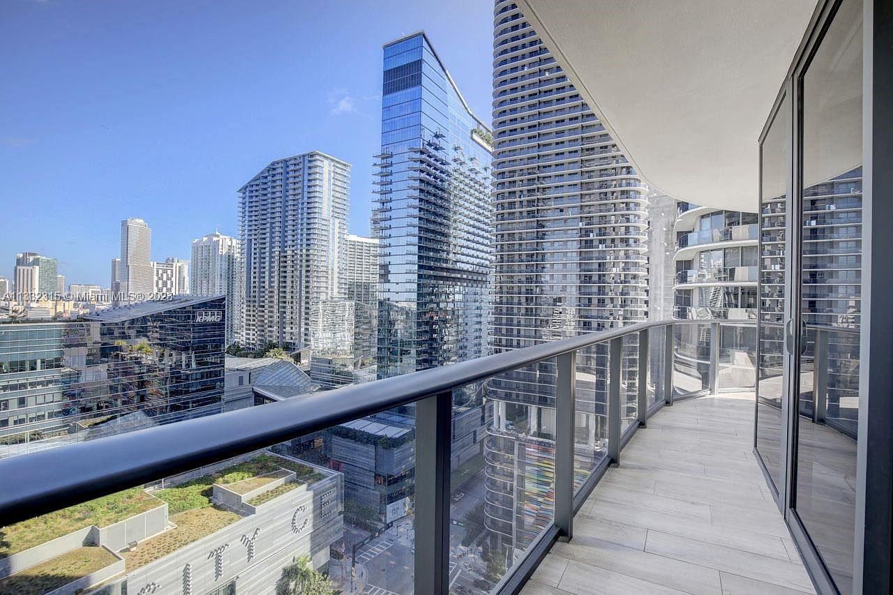 55 SW 9th St APT 2201, Miami, FL 33130 | Zillow
