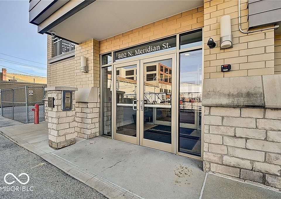 802 N Meridian St UNIT 201, Indianapolis, IN 46204 | MLS #22004565 | Zillow