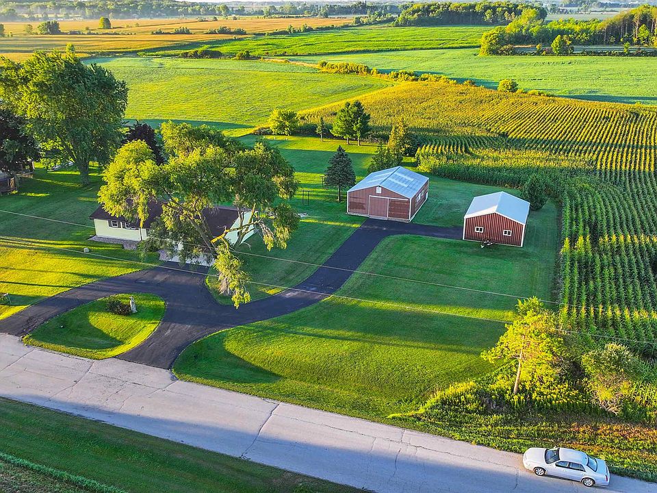 W1901 Fish Creek Rd, Seymour, WI 54165 | MLS #50280568 | Zillow