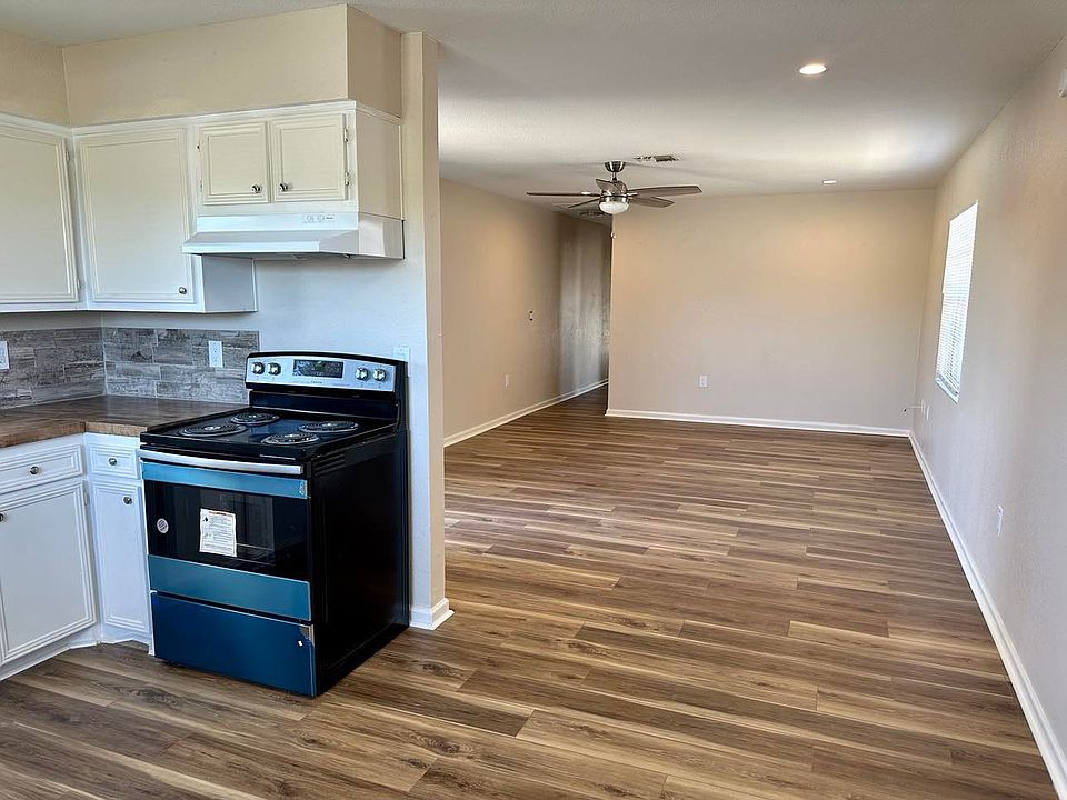 909 Locke St Avon Park FL 33825 - Apartments for Rent | Zillow