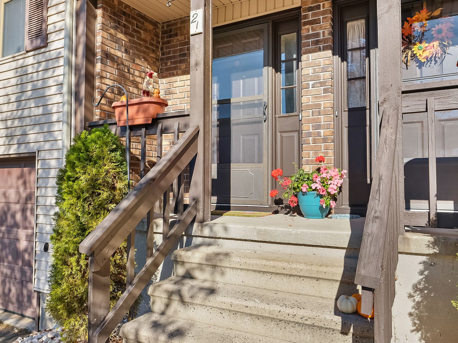 21 Barn Finch Circle #21, Naugatuck, CT 06770 | Zillow