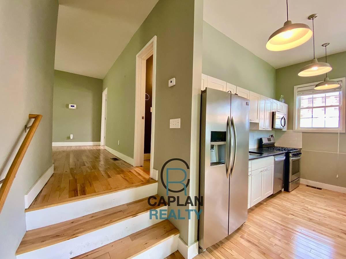 326 Ashmun St #1, New Haven, CT 06511 | Zillow